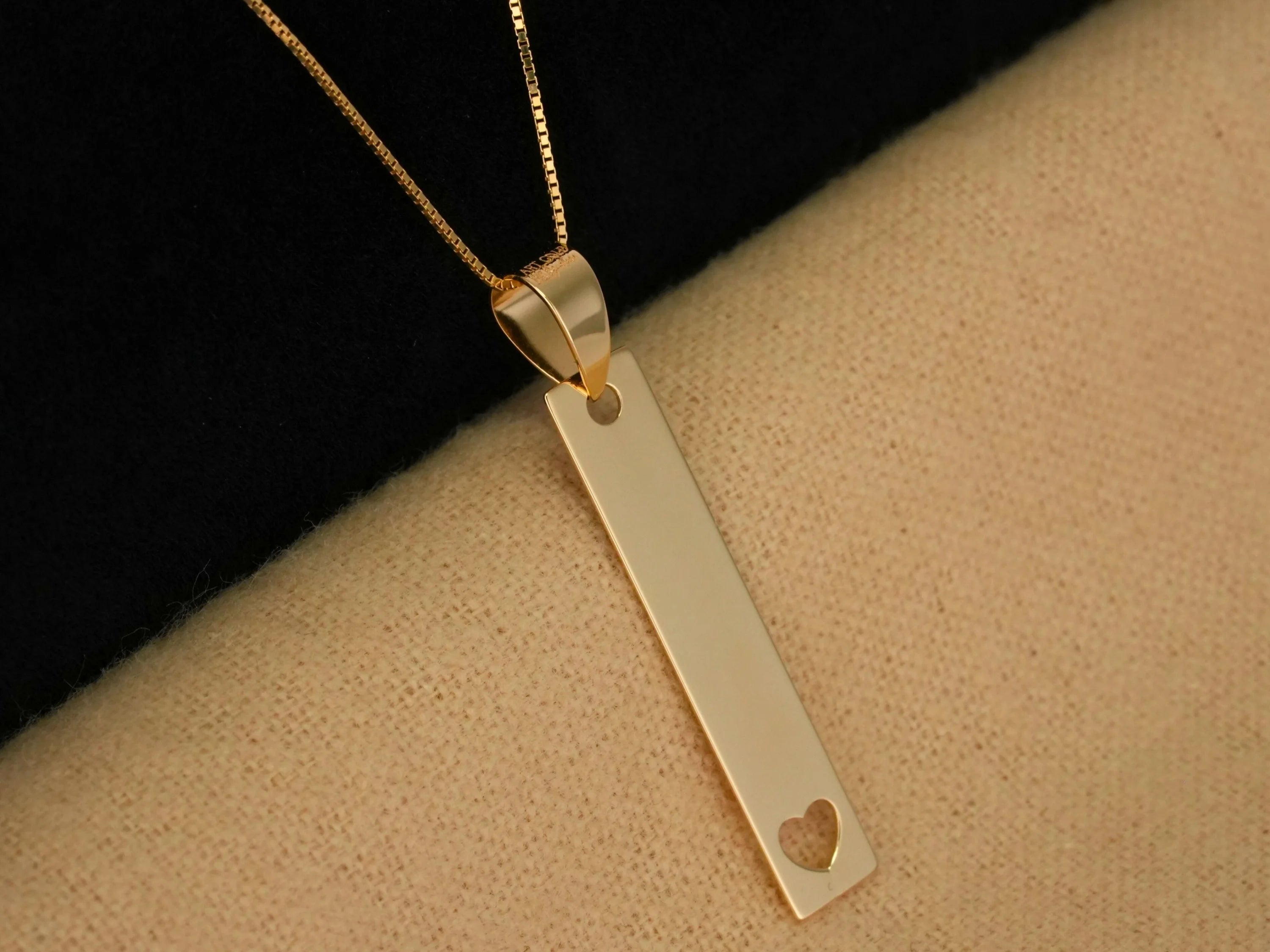 Gold Pendant-Elegant Personalized Gold Heart Bar Pendant | 18k Elegance ...
